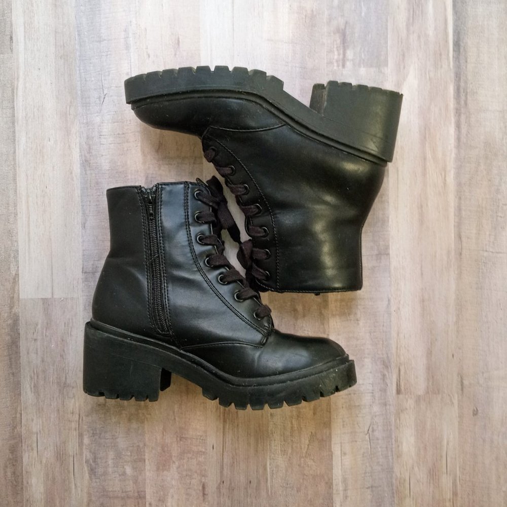 Universal Thread Black Erin Combat Boots Booties Size… - Gem